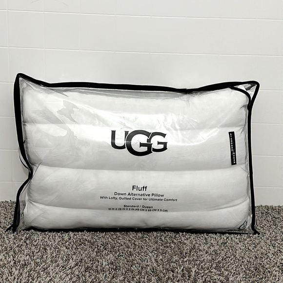 UGG | Bedding | Ugg Fluff Down Alternative Pillow | Poshmark